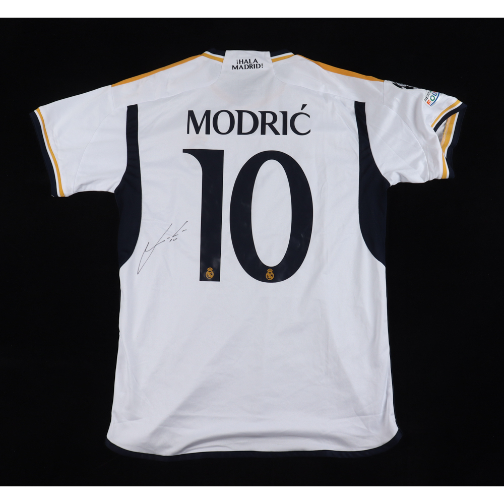 Luka Modric Signed Real Madrid Jersey (Beckett) | Pristine Auction
