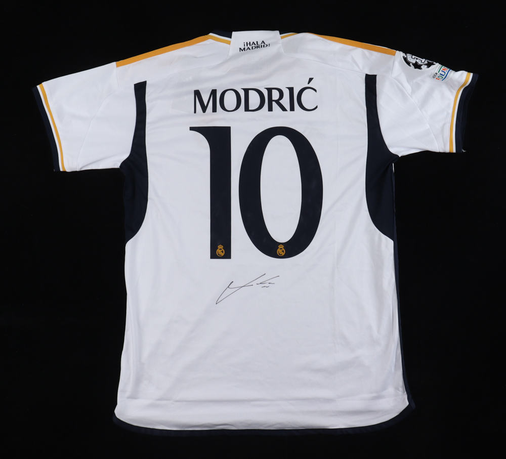 Luka Modric Signed Real Madrid Jersey (Beckett) | Pristine Auction
