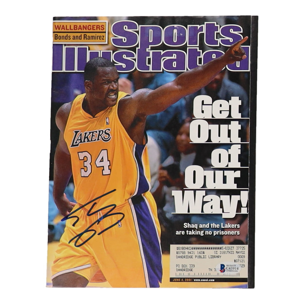 Shaquille O'Neal Signed 2001 Sports Illustrated Magazine (Beckett) | Pristine Auction