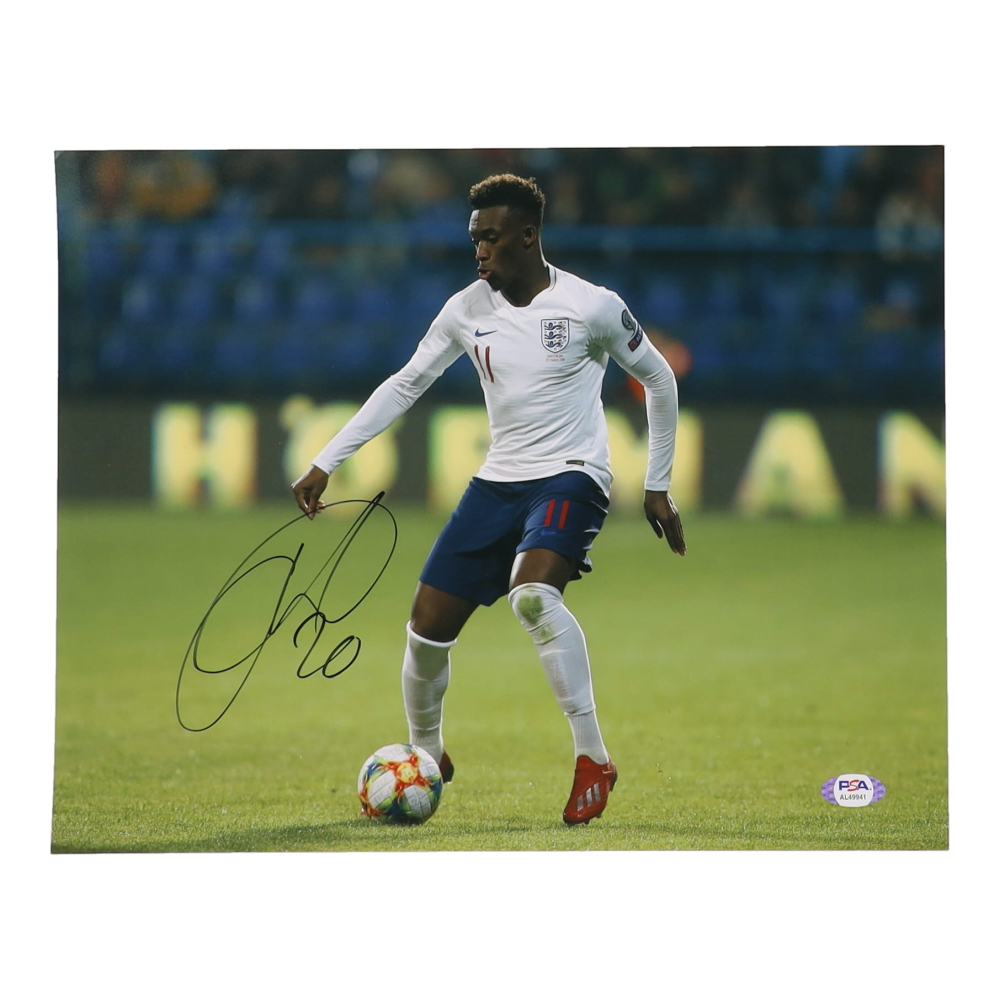 Callum Hudson-Odoi Signed Team England 11x14 Photo (PSA) | Pristine Auction