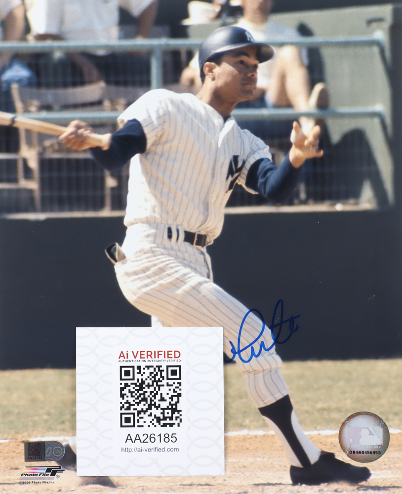 Roy White Signed Yankees 8x10 Photo (AIV) | Pristine Auction