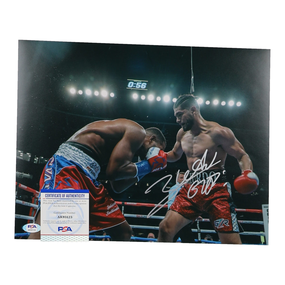 Gilberto Ramirez Signed 11x14 Photo (PSA) | Pristine Auction