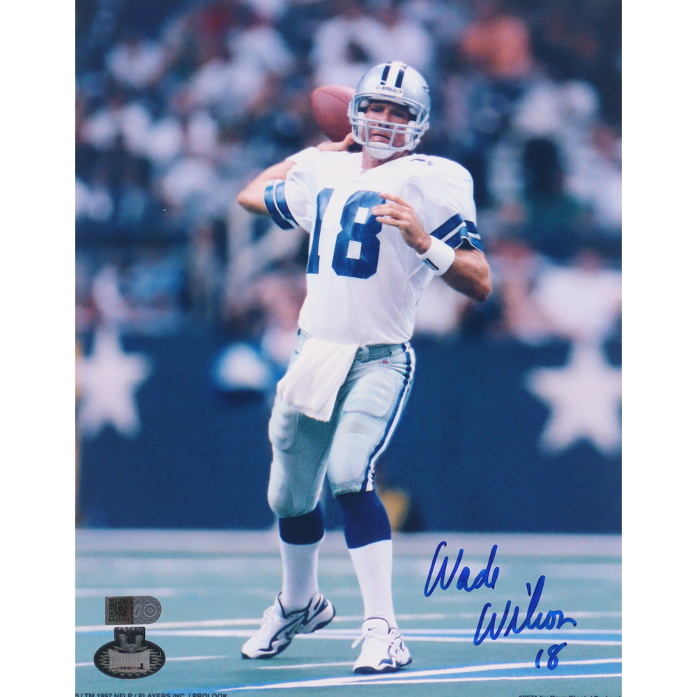 Wade Wilson Signed Cowboys 8x10 Photo (AIV) | Pristine Auction