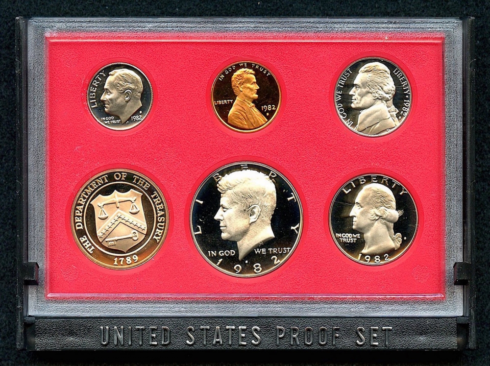 1982 United States Proof Set of (5) Coins | Pristine Auction