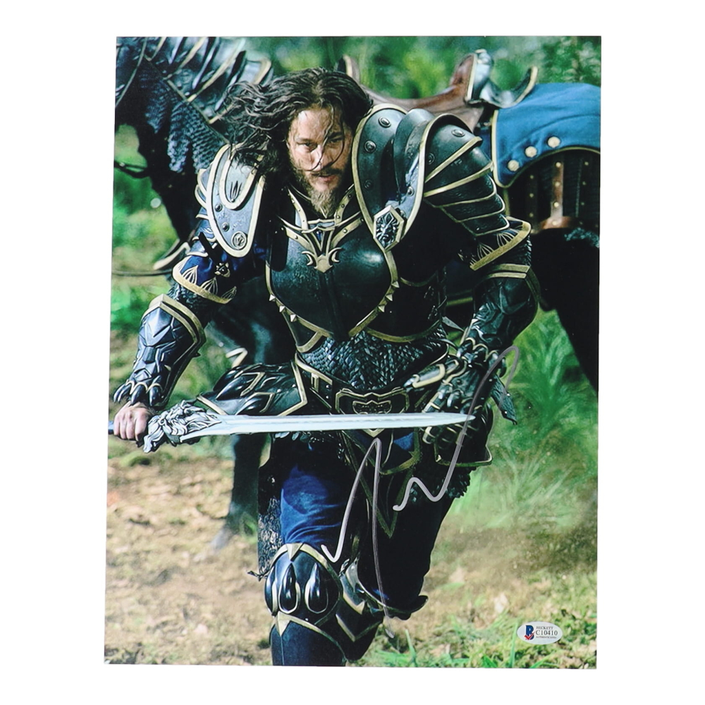 Travis Fimmel Signed "Warcraft" 11x14 Photo (Beckett) | Pristine Auction