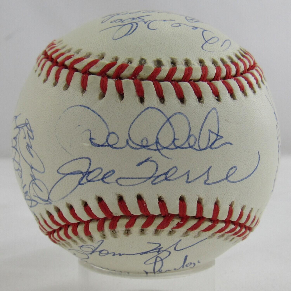 Yankees 1998 World Series Baseball Signed by (18) with Derek Jeter, Joe ...