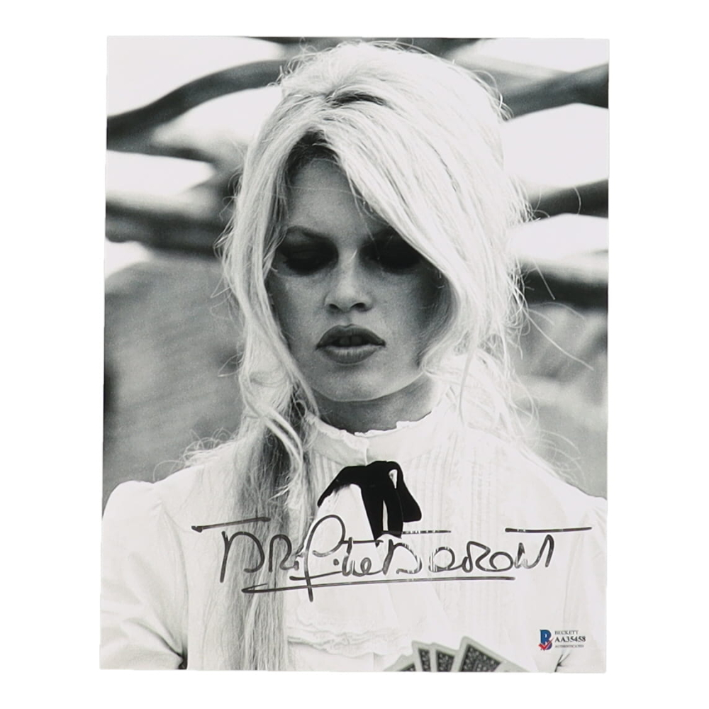 Brigitte Bardot Signed 8x10 Photo (Beckett) | Pristine Auction