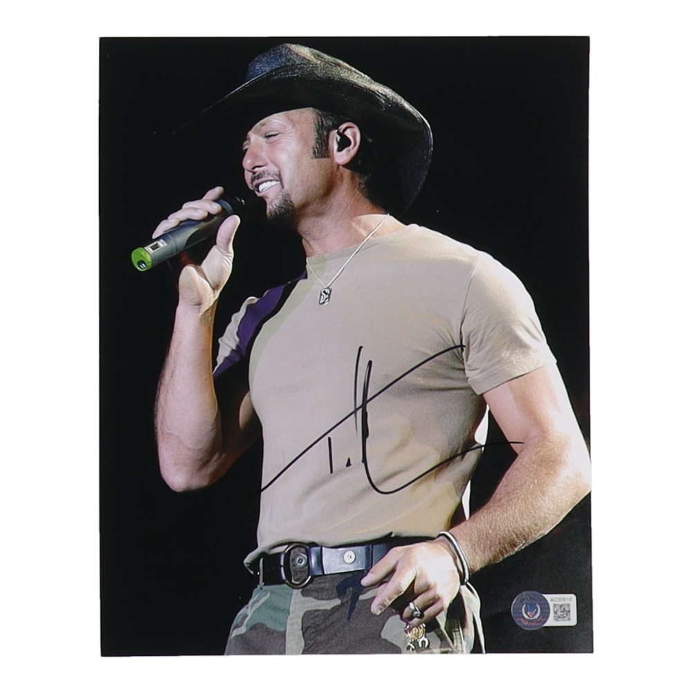 Tim McGraw Signed 8x10 Photo (Beckett) | Pristine Auction