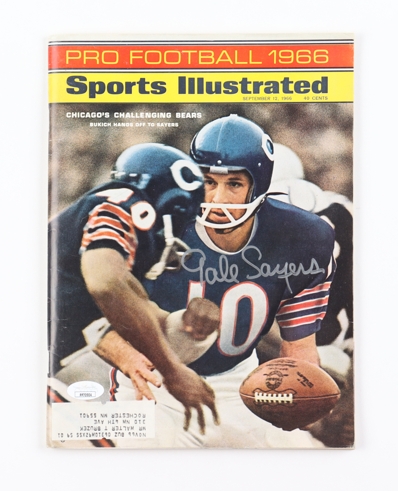 Gale Sayers Signed 1966 "Sports Illustrated" Magazine (JSA) | Pristine Auction