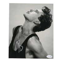 Austin Butler Signed 8x10 Photo (ACOA) | Pristine Auction