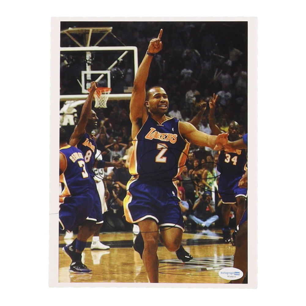 Derek Fisher Signed Lakers 8x10 Photo (ACOA) | Pristine Auction