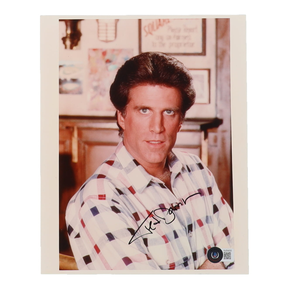 Ted Danson Signed "Cheers" 8x10 Photo (Beckett) | Pristine Auction