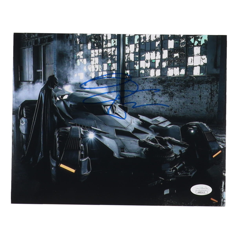 Ben Affleck Signed "Batman" 8x10 Photo (JSA) | Pristine Auction