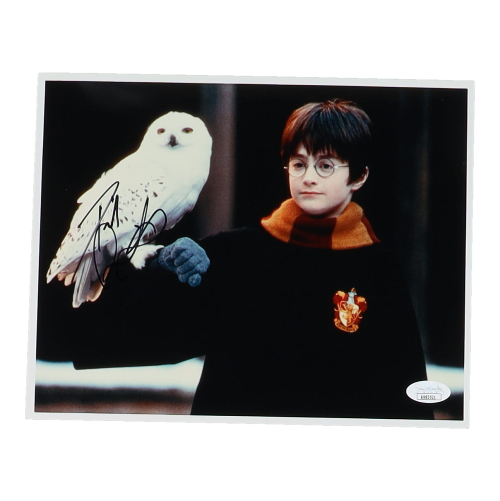Daniel Radcliffe Signed "Harry Potter" 8x10 Photo (JSA) | Pristine Auction