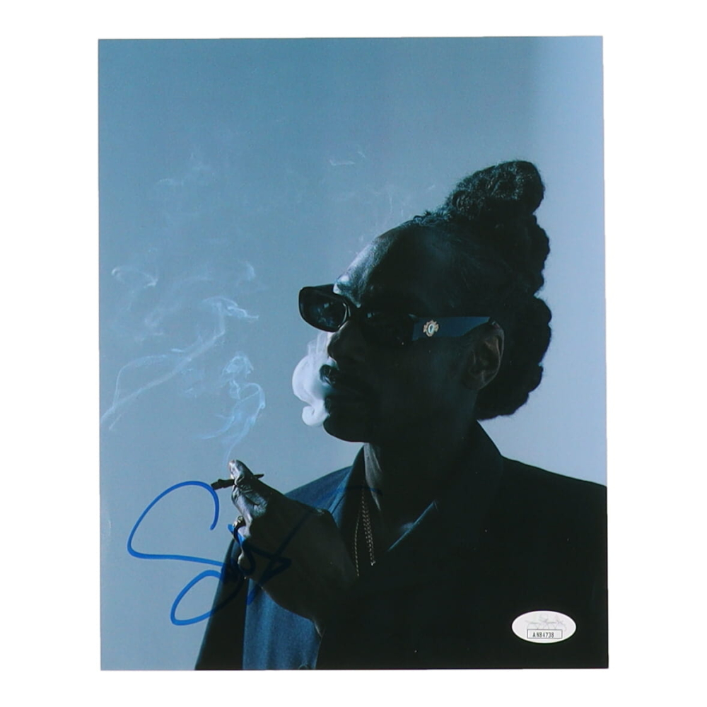 Snoop Dogg Signed 8x10 Photo (JSA) | Pristine Auction