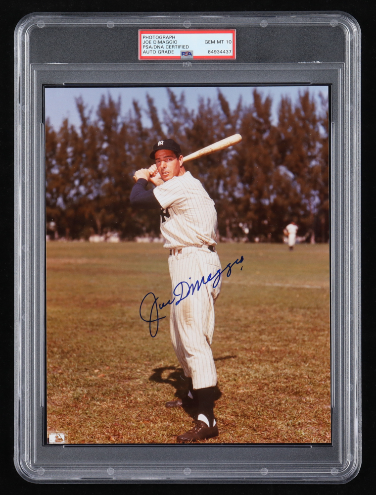 Joe DiMaggio Signed Yankees 8x10 Photo (PSA | Autograph Graded 10 ...