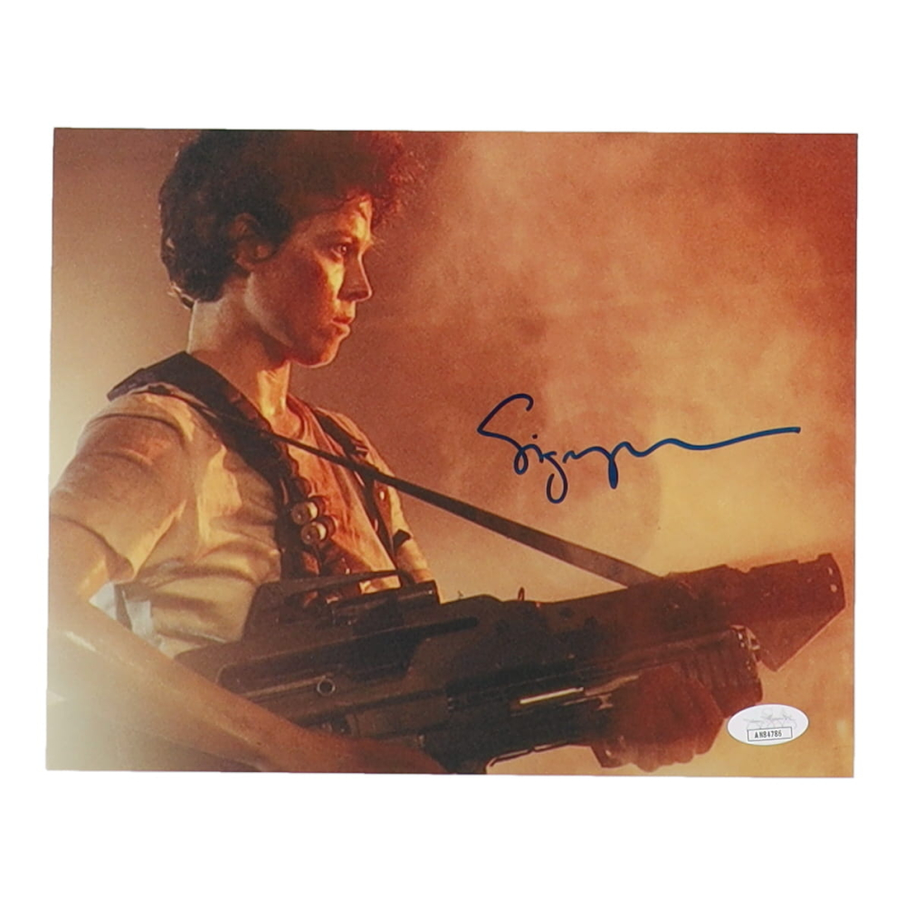 Sigourney Weaver Signed "Aliens" 8x10 Photo (JSA) | Pristine Auction