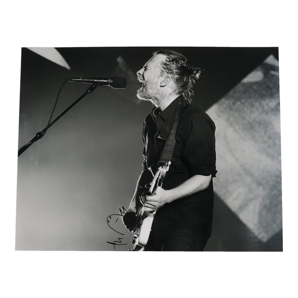 Thom Yorke Signed 16x20 Photo (ACOA) | Pristine Auction