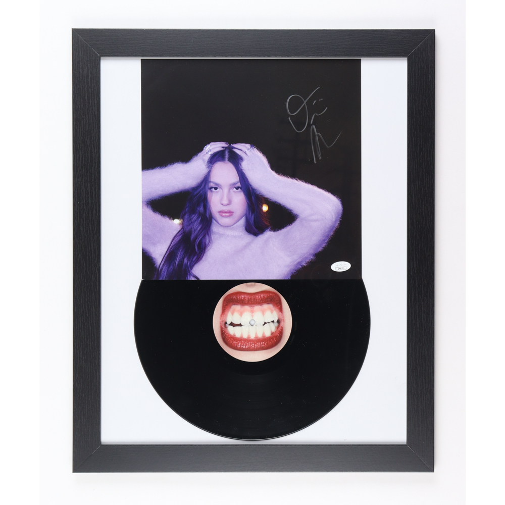 Olivia Rodrigo Signed "GUTS" Custom Framed Record Album Sleeve Display ...