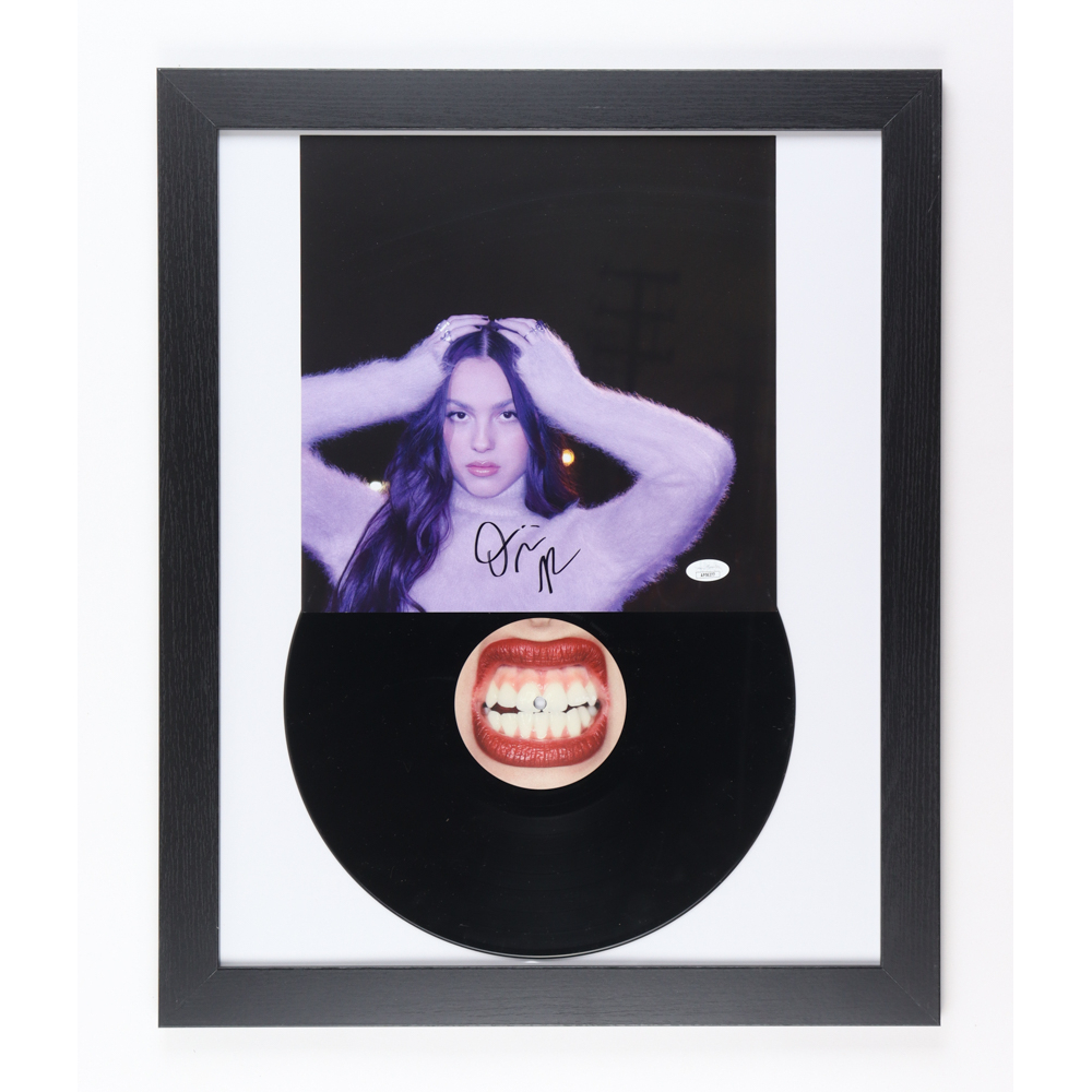 Olivia Rodrigo Signed "GUTS" Custom Framed Record Album Sleeve Display ...