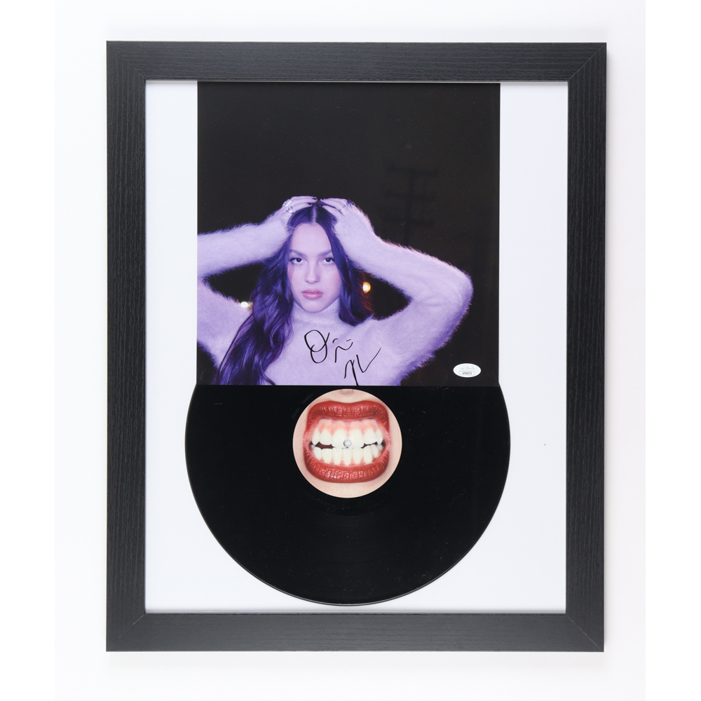 Olivia Rodrigo Signed "GUTS" Custom Framed Record Album Sleeve Display ...