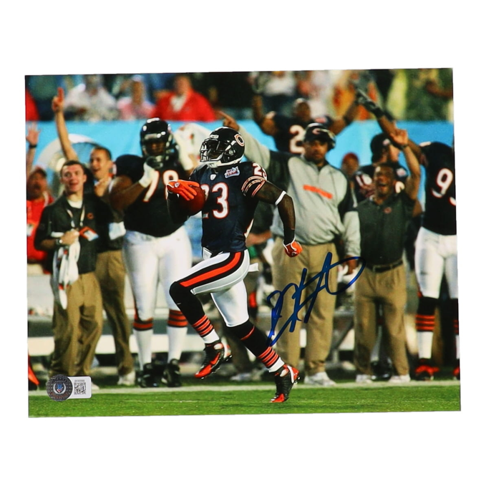 Devin Hester Signed Bears 8x10 Photo (Beckett) | Pristine Auction