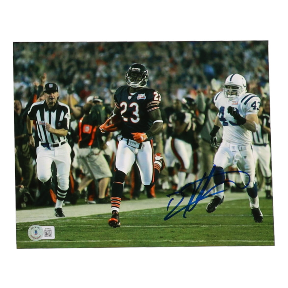 Devin Hester Signed Bears 8x10 Photo (Beckett) | Pristine Auction