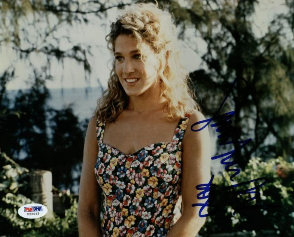 Sarah Jessica Parker Signed "Sex In The City" 8x10 Photo (PSA) | Pristine Auction