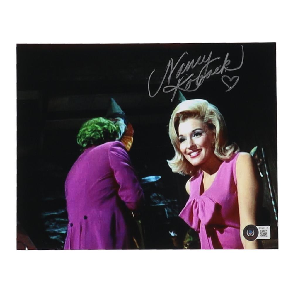Nancy Kovack Signed "Batman" 8x10 Photo (Beckett) | Pristine Auction
