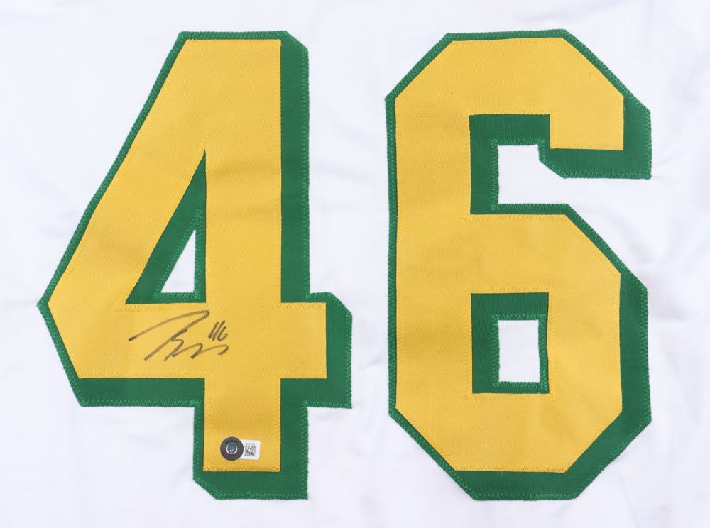 Jared Spurgeon Signed Jersey (Beckett) | Pristine Auction