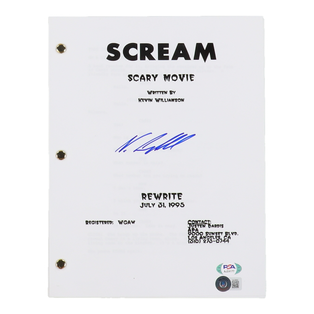 Neve Campbell Signed "Scream" Movie Script (Beckett) | Pristine Auction