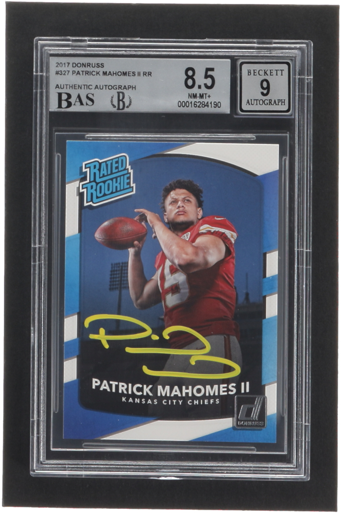 Patrick Mahomes II Signed 2017 Donruss #327 RR RC (BAS 8.5 | Autograph ...