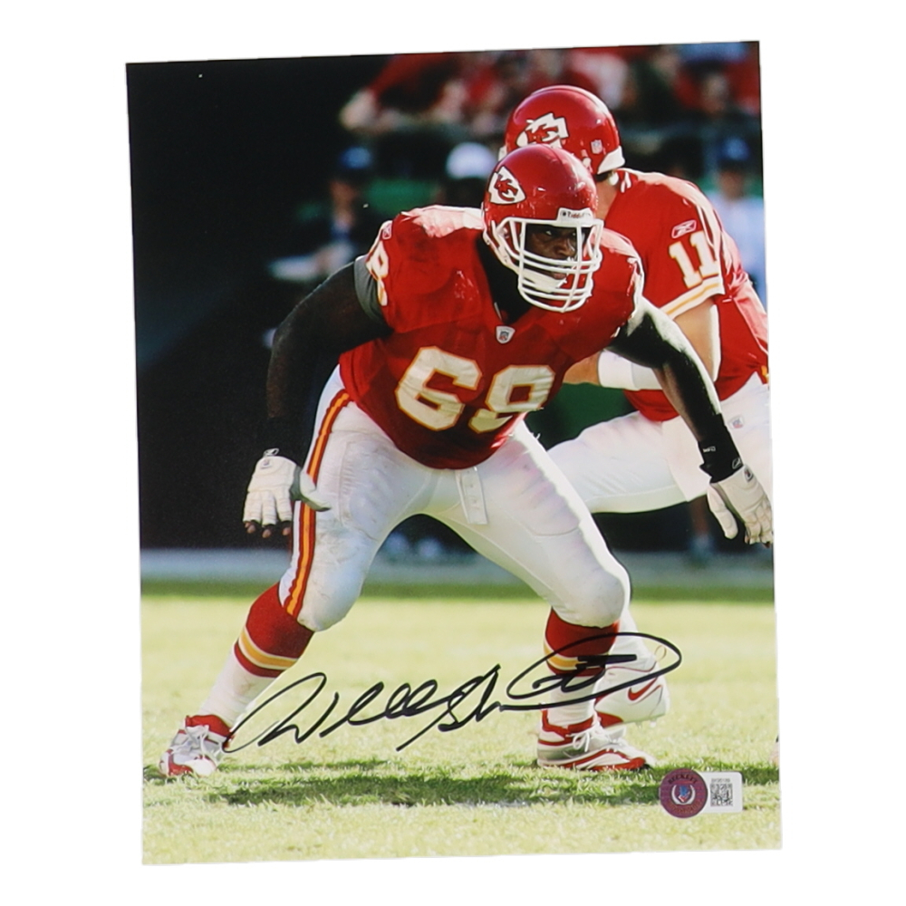 Will Shields Signed Chiefs 8x10 Photo (Beckett) | Pristine Auction