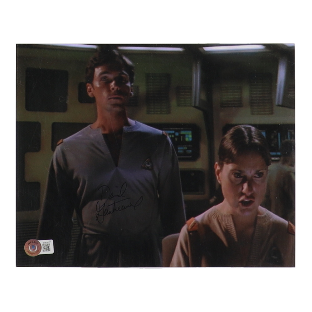 David Gautreaux Signed "Star Trek" 8x10 Photo (Beckett) | Pristine Auction