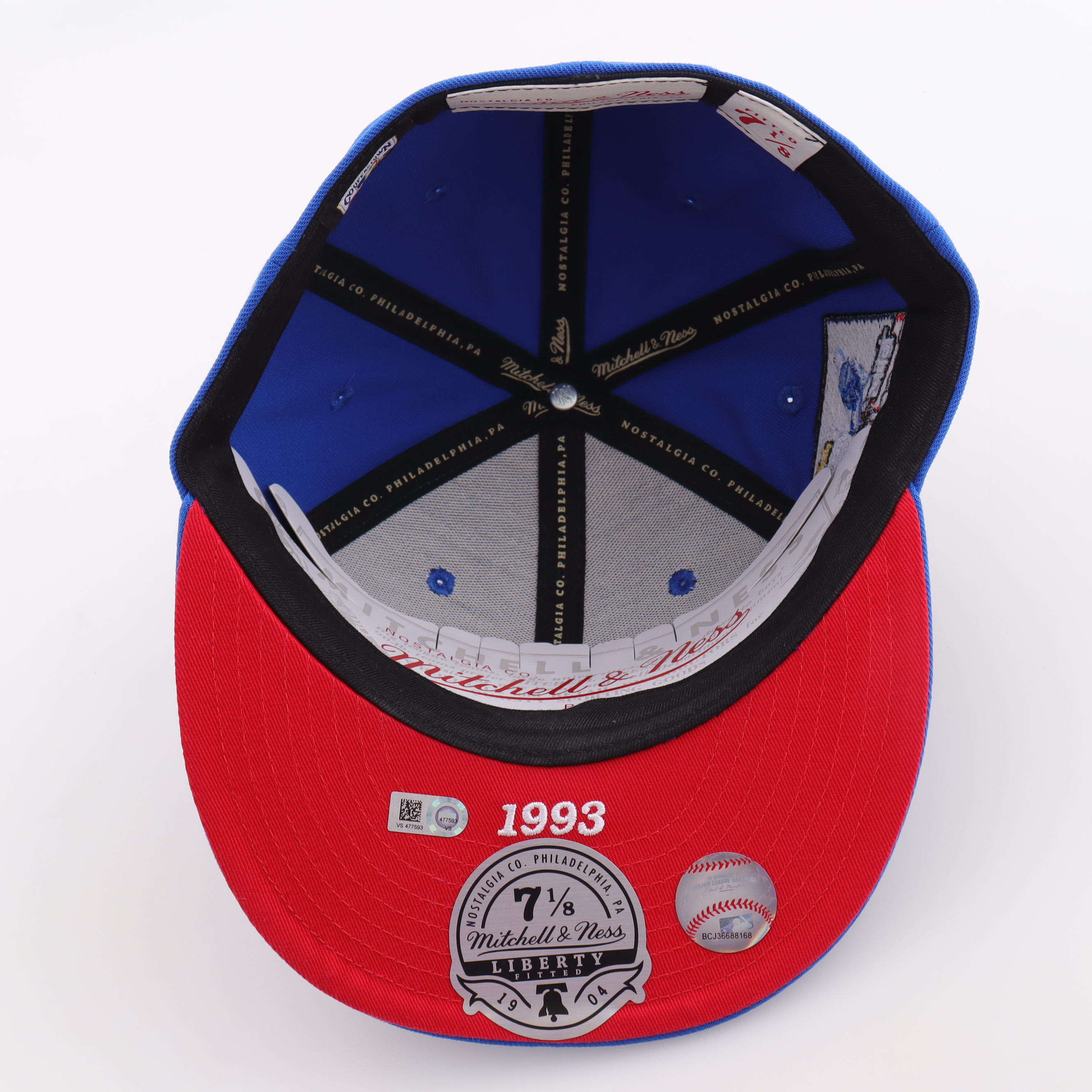 Greg Maddux Signed Braves Logo Topps Fitted Hat (MLB) | Pristine Auction