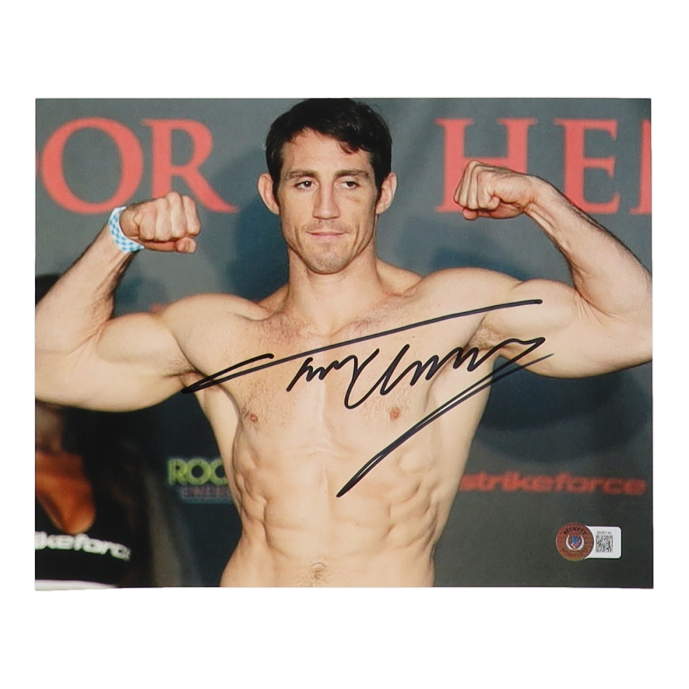 Tim Kennedy Signed UFC 8x10 Photo (Beckett) | Pristine Auction