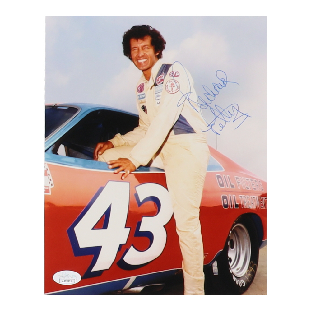 Richard Petty Signed 8x10 Photo (JSA) | Pristine Auction
