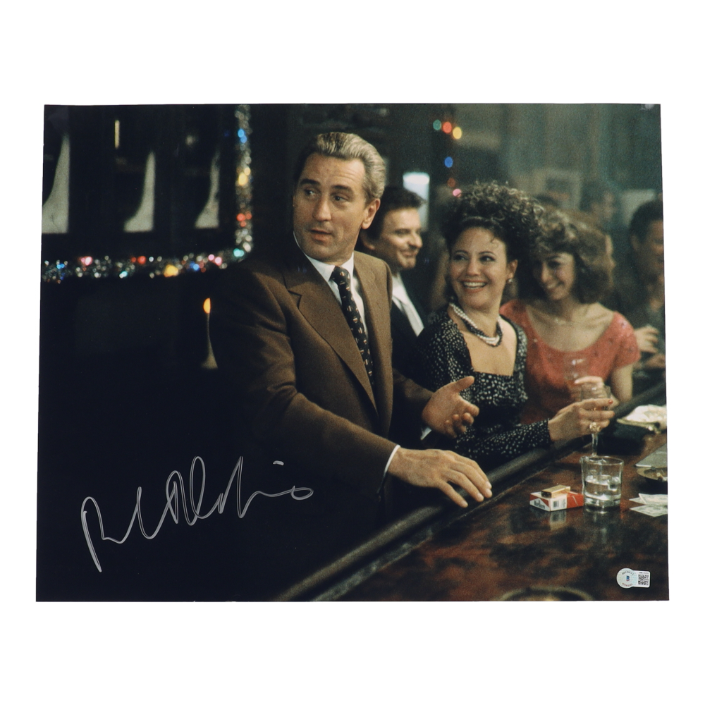 Robert De Niro Signed "Goodfellas" 16x20 Photo (Beckett) | Pristine Auction