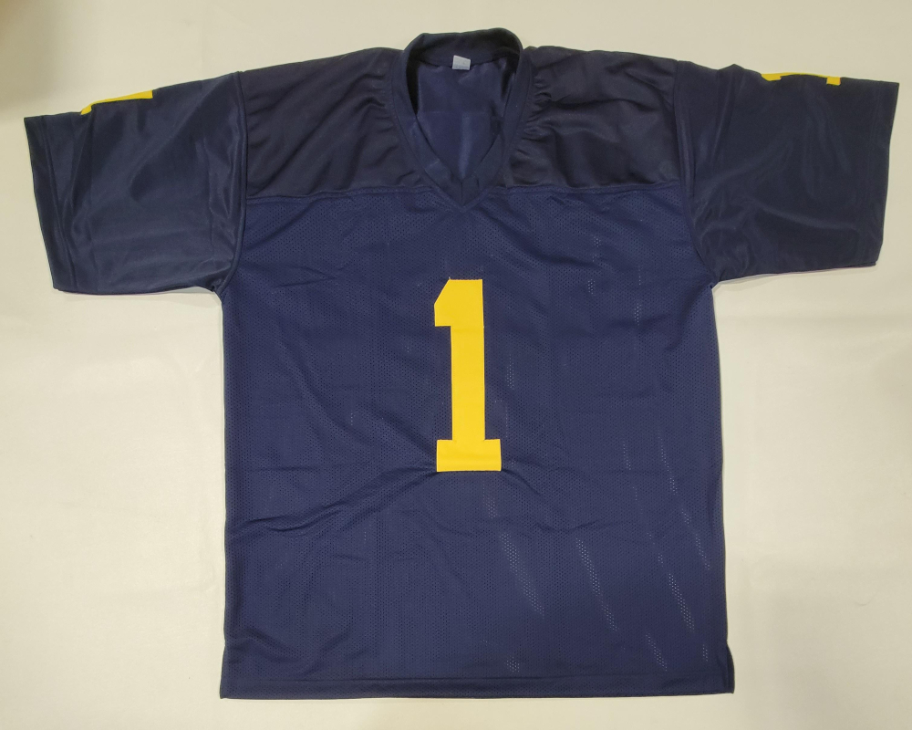 Roman Wilson Signed Jersey (Beckett) | Pristine Auction