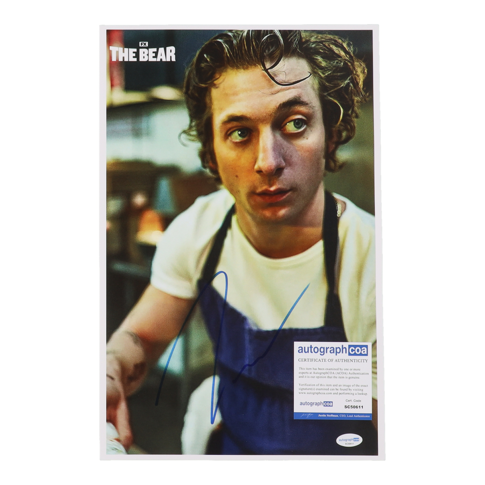 Jeremy Allen White Signed "The Bear" 11x17 Photo (ACOA) | Pristine Auction