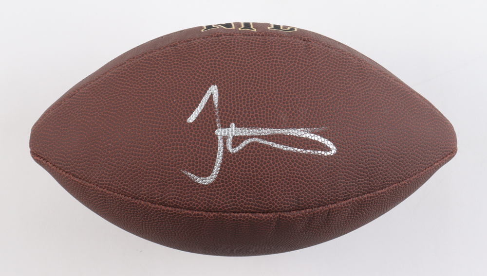 Tyreek Hill Signed NFL Football (Beckett) | Pristine Auction