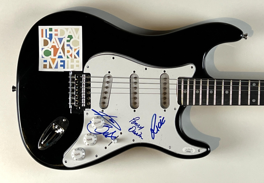Dave Clark, Rick Huxley & Lenny Davidson Signed 39" Electric Guitar ...