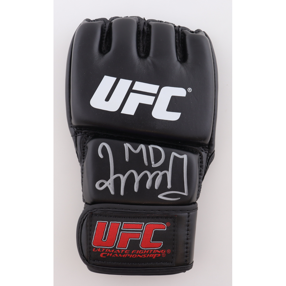Merab Dvalishvili Signed UFC Glove (Beckett) | Pristine Auction