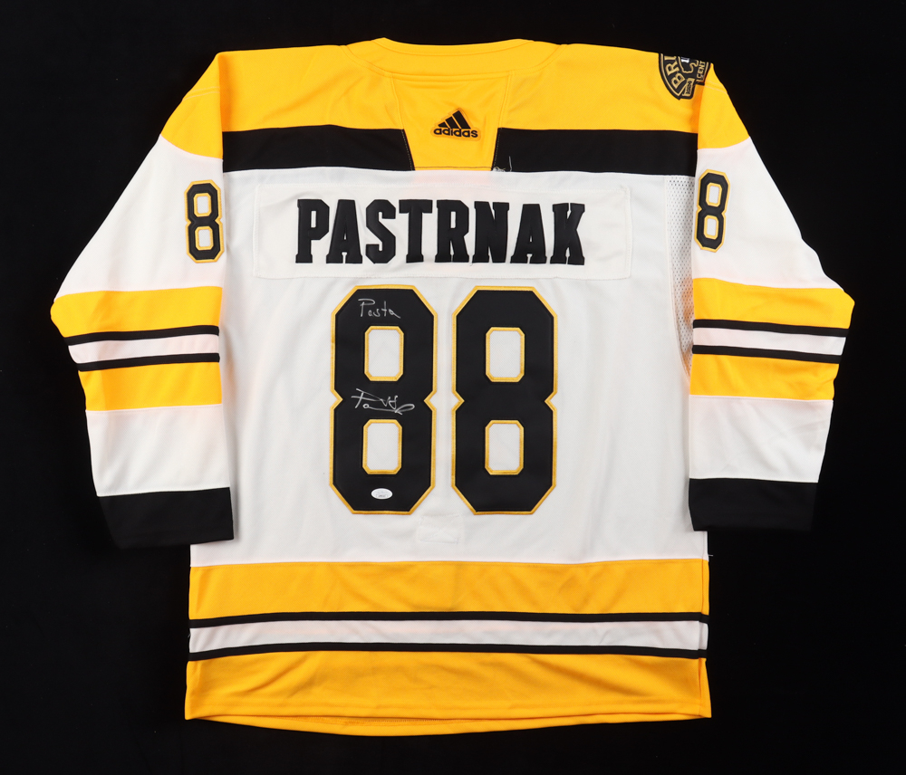 David Pastrnak Signed Jersey Inscribed "Pasta" (JSA) | Pristine Auction