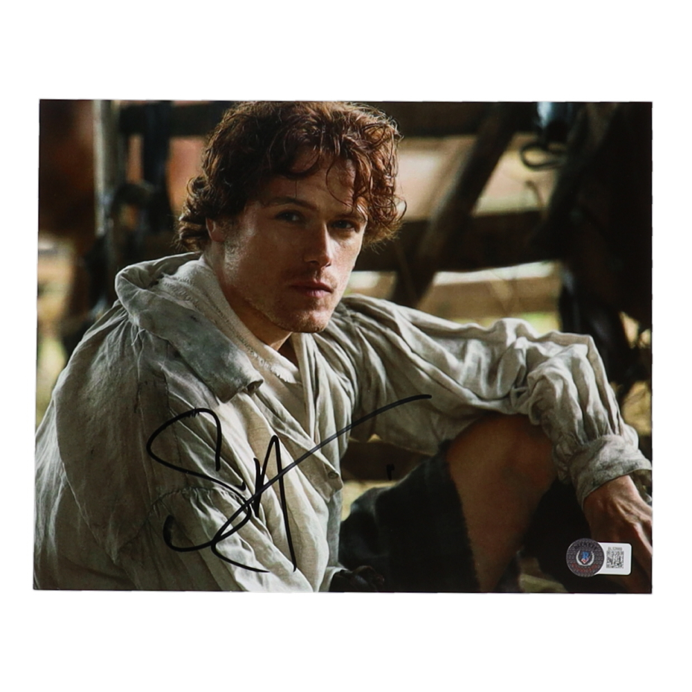 Sam Heughan Signed "Outlander" 8x10 Photo (Beckett) | Pristine Auction