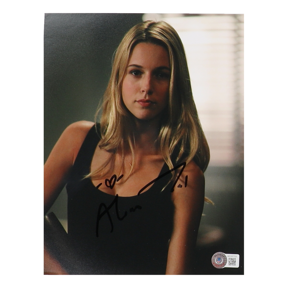 Alona Tal Signed "Supernatural" 8x10 Photo (Beckett) | Pristine Auction