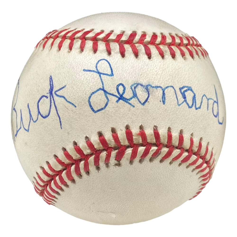 Buck Leonard Signed ONL Baseball (Beckett) | Pristine Auction