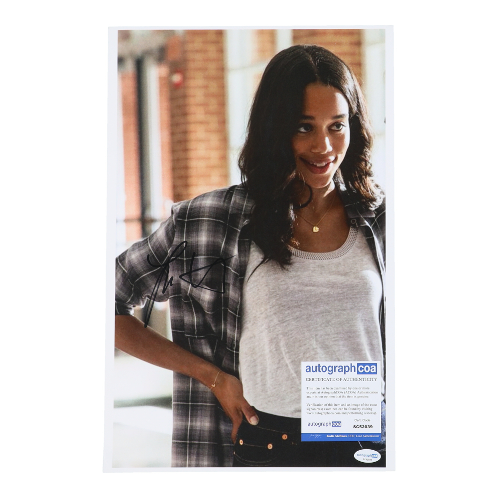 Laura Harrier Signed "Spider-Man: Homecoming" 11x17 Photo (ACOA ...