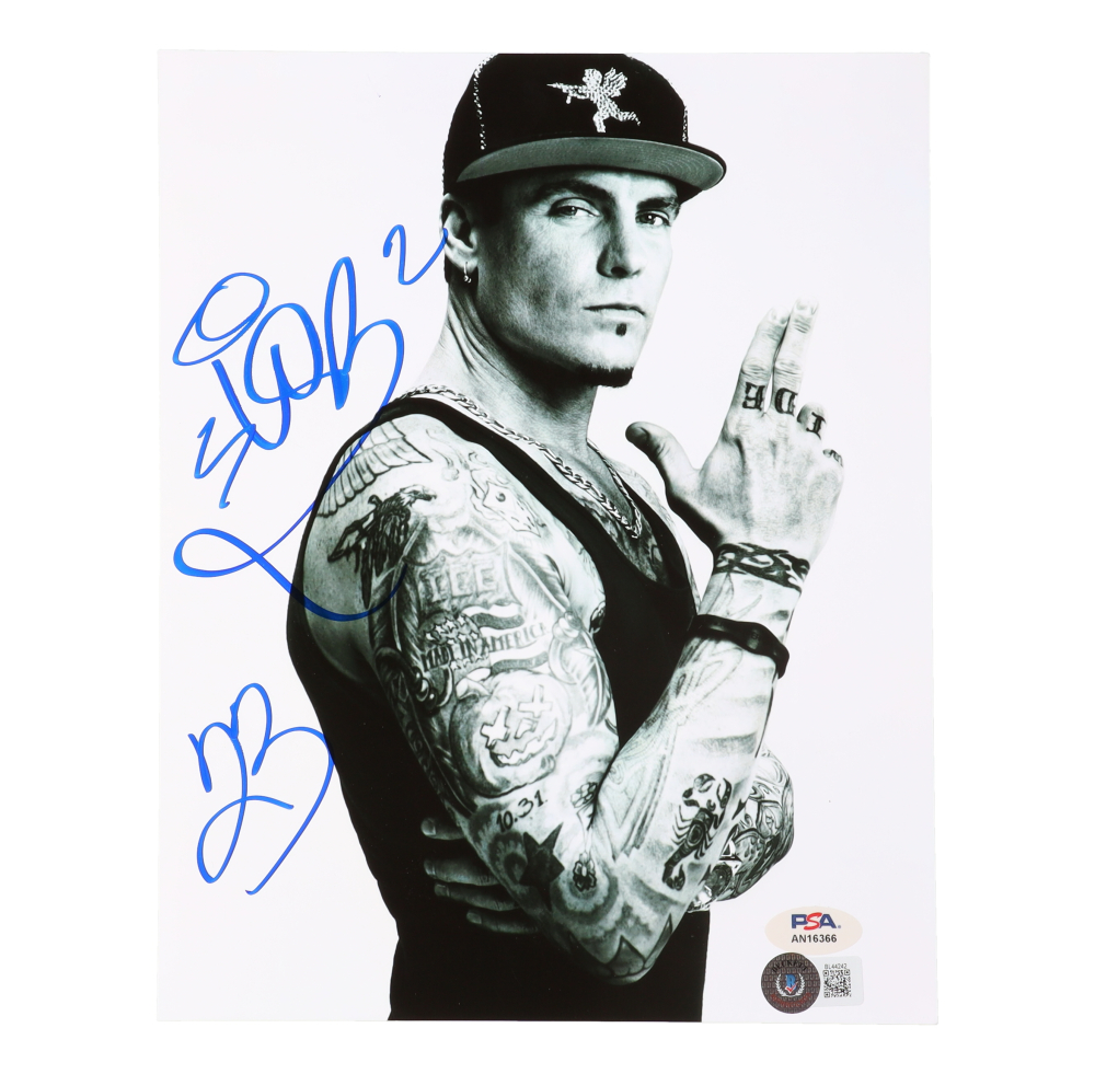 Vanilla Ice Signed 8x10 Photo (Beckett & PSA) | Pristine Auction