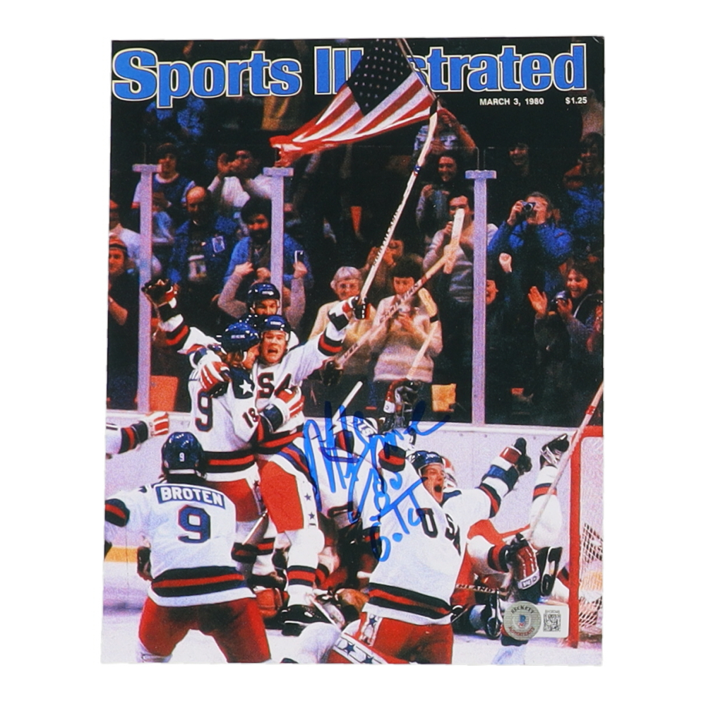 Mike Eruzione Signed Team USA 8x10 Photo Inscribed "80 Gold" (Beckett ...